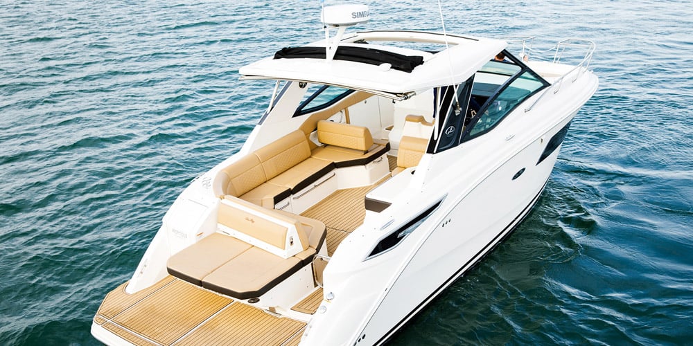 32' 2020 Sundancer + Seabob | Indoor-Outdoor Luxury With Ample Seating